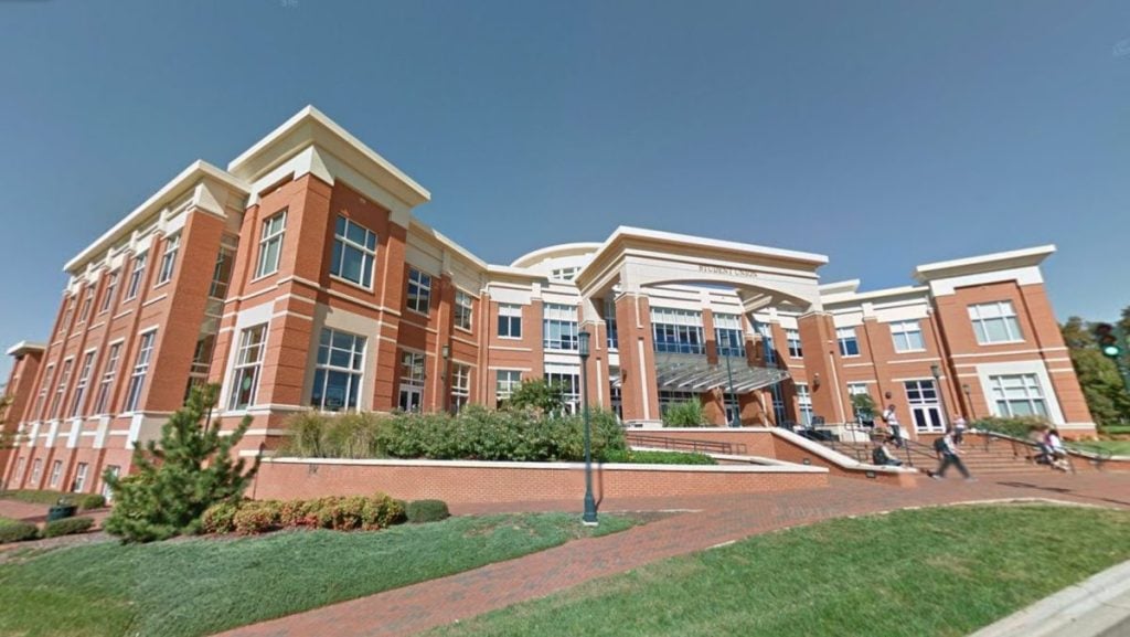 Charlotte, North Carolina City Guide (8560 Park Road) - EB-3 Visa Green ...